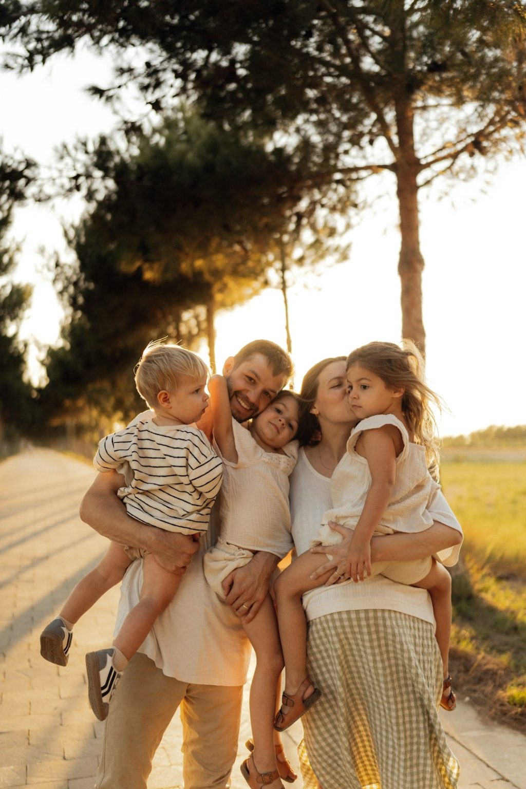 Best Color Schemes for Family Pictures - Save the Video Blog