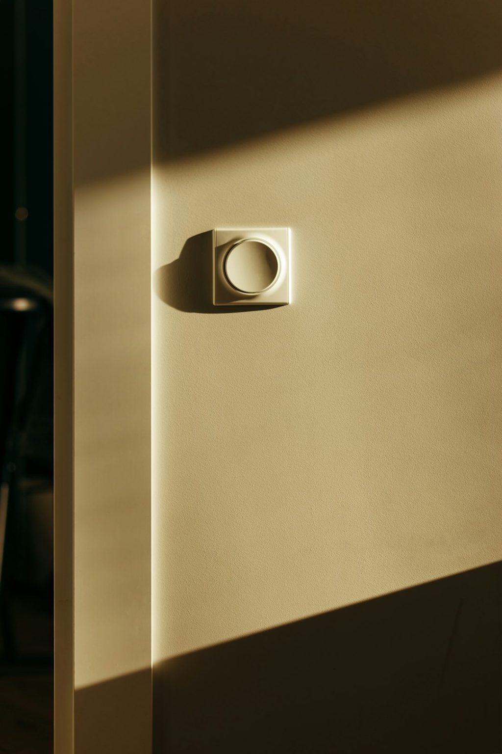 Top Smart Lighting Systems for Ambiance, Security, and Energy Savings ...